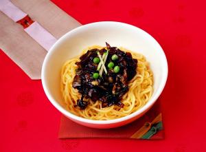 중국엔 없다는 짜장면의 역사 돋보기